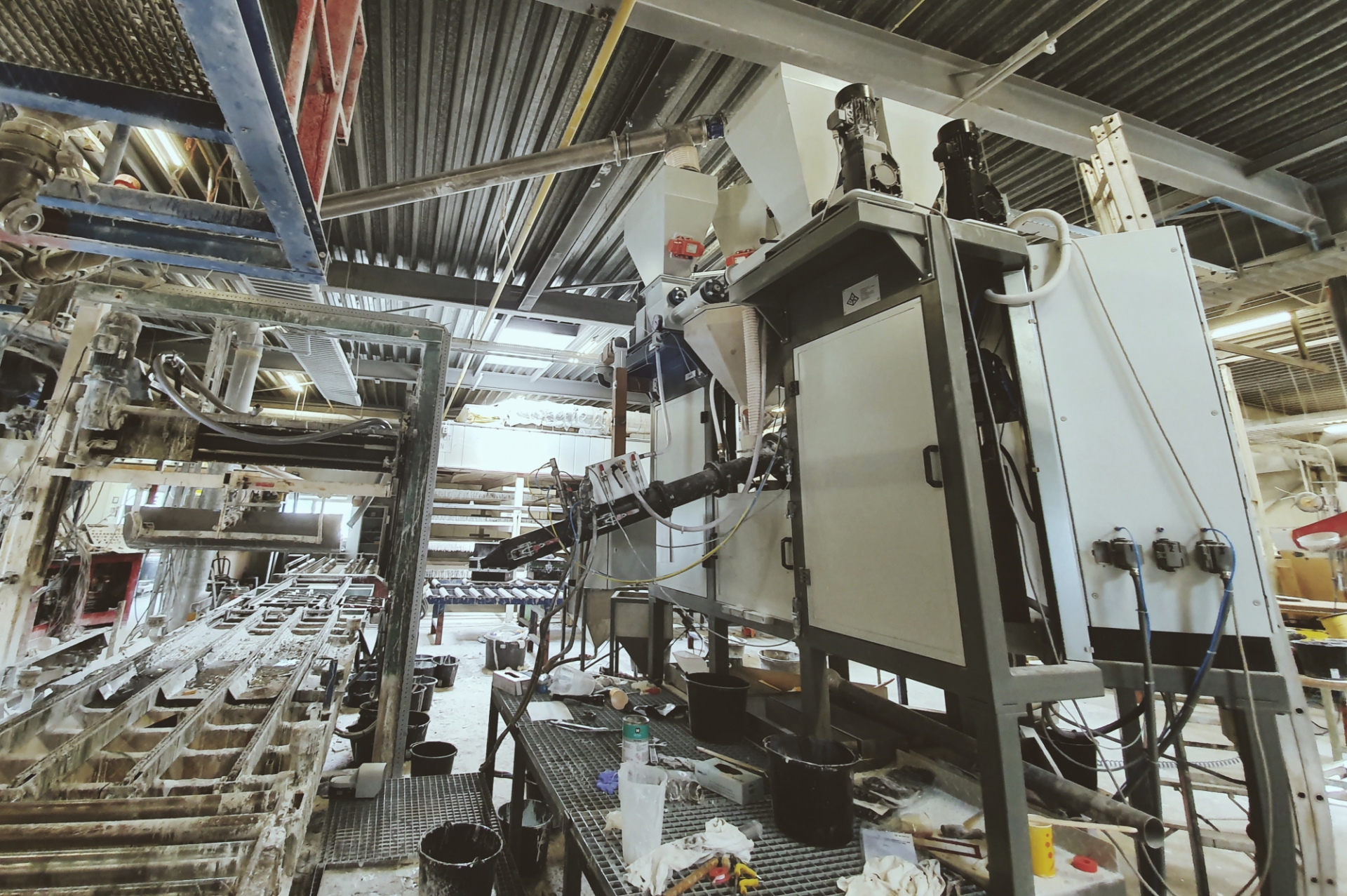 Hoe wordt solid surface gemaakt? Stappen uitgelegd – Marlan